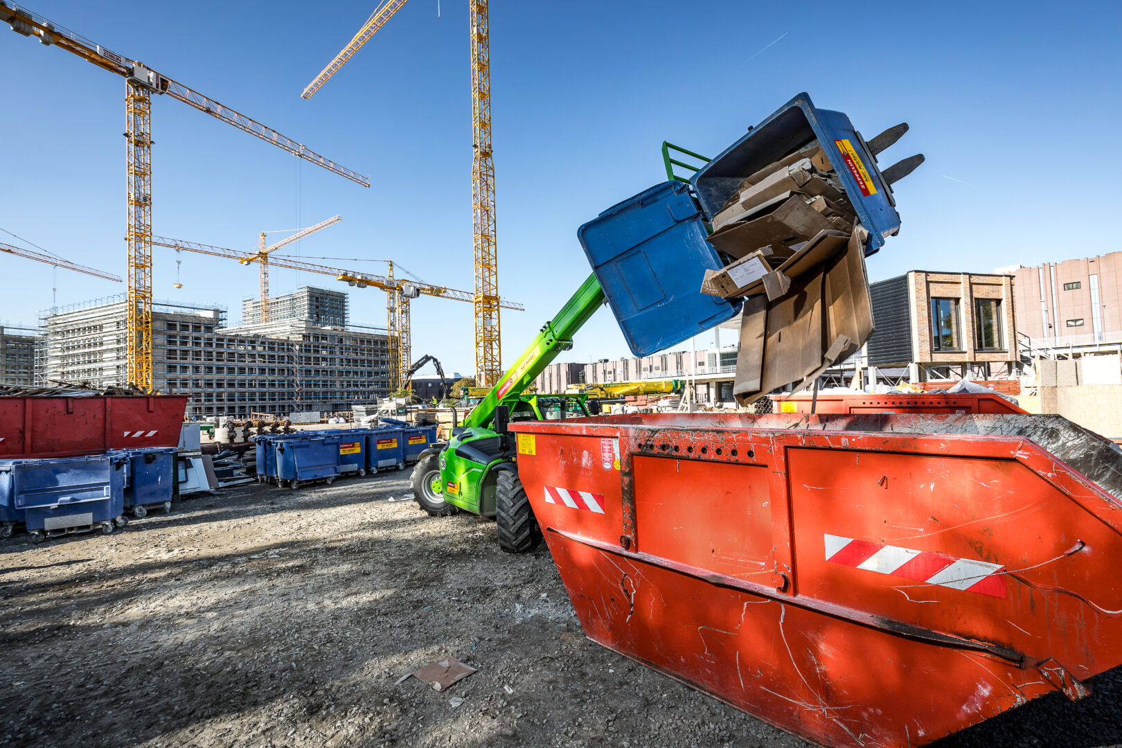 Rechtssichere Abfallentsorgung von Zeppelin Rental - RECYCLING magazin