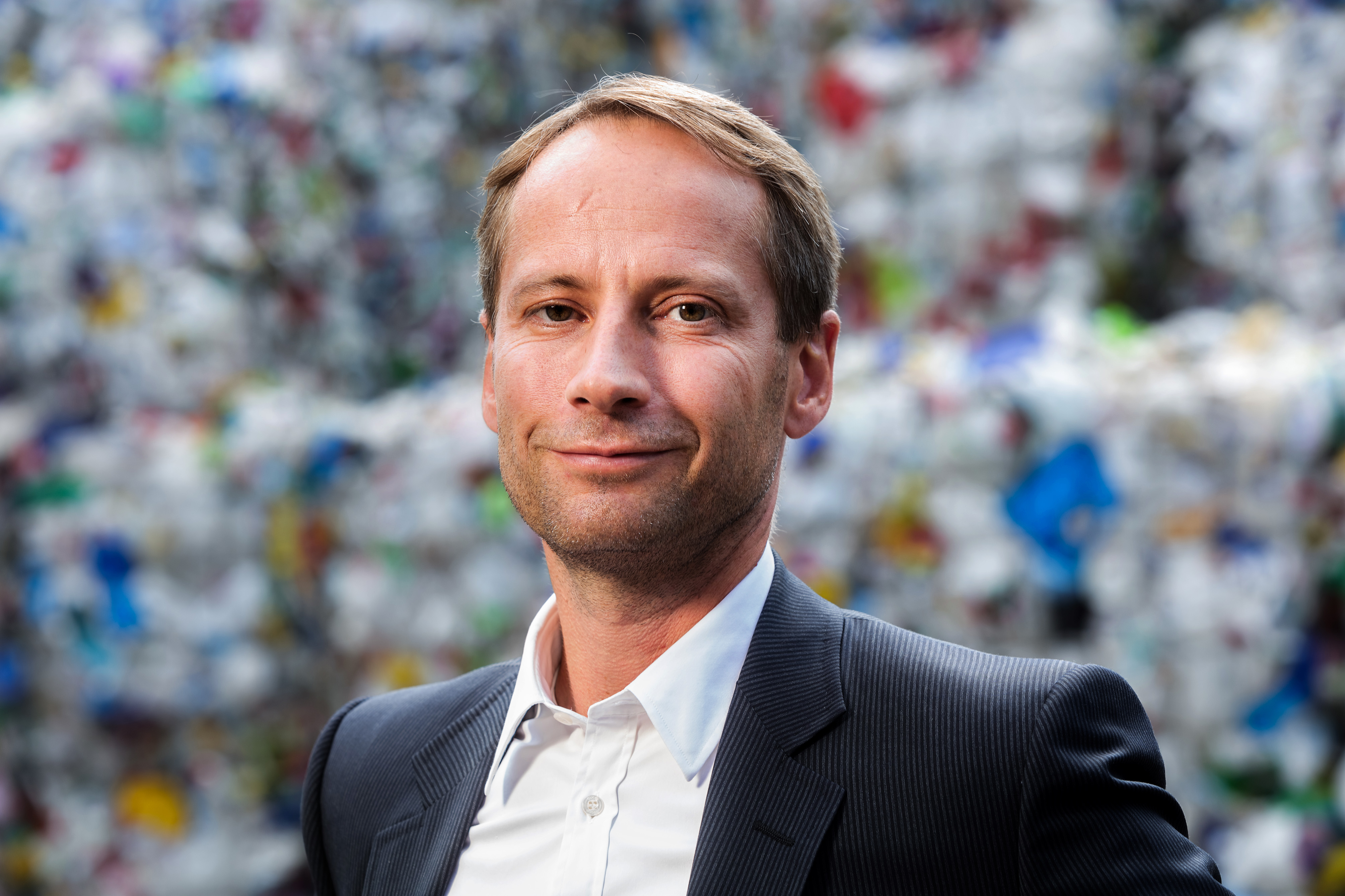 Alba Group erhält ersten Auftrag aus Singapur - RECYCLING magazin